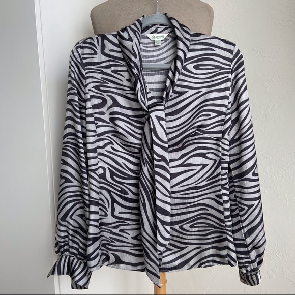 Austin Reed | Tops | Austin Reed Silk Zebra Print Blouse Size 4 | Poshmark